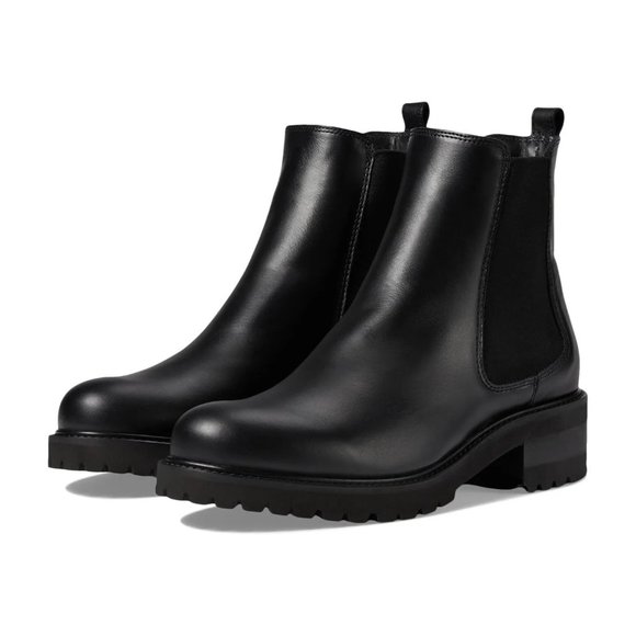 La CANADIENNE | Shoes | New La Canadienne Conner Leather Chelsea Bootie ...